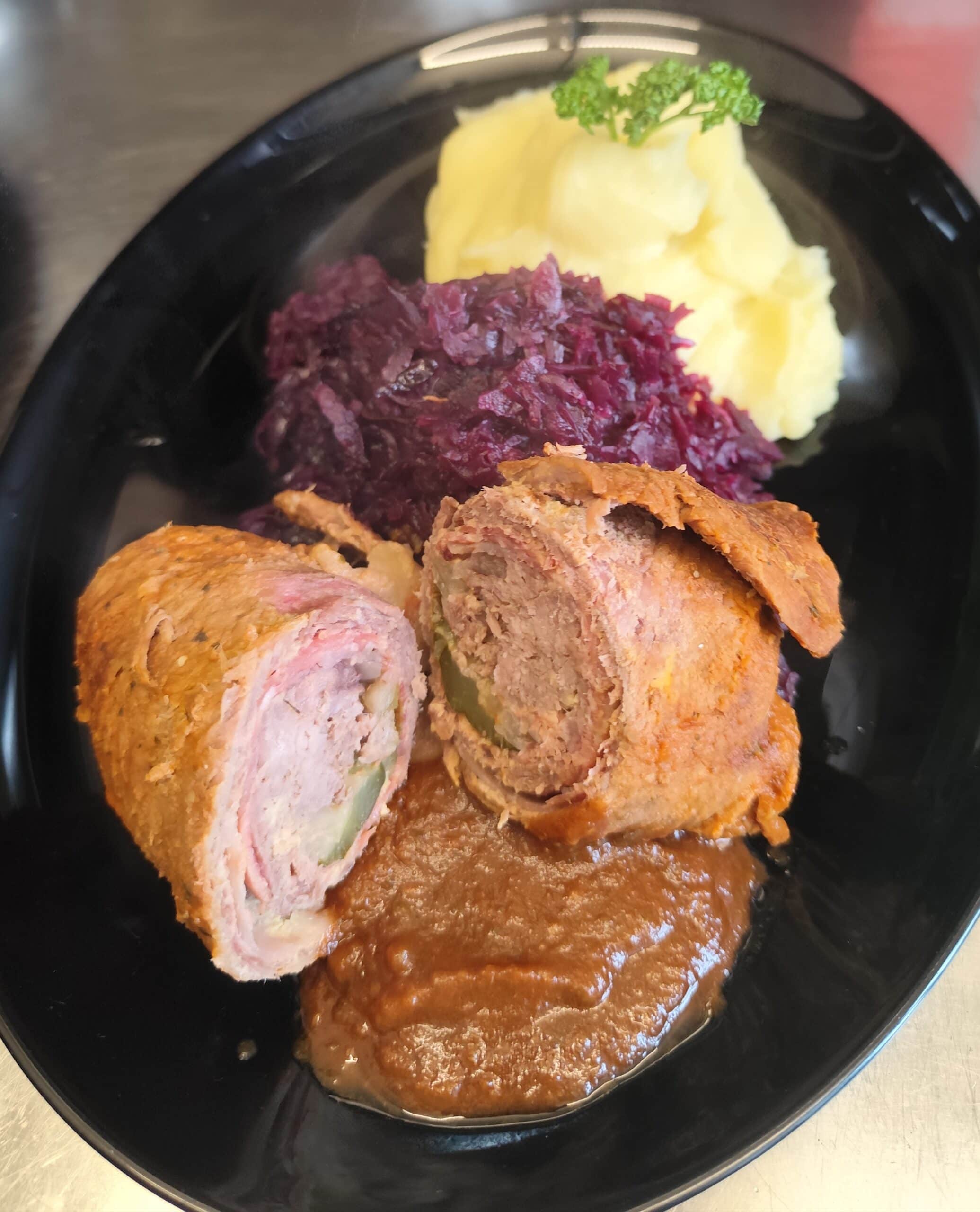 Timeout Cafe-Bistro Lounge